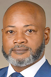 Interim coach Terry Smith has tall task awaiting him in prepping PSU ...